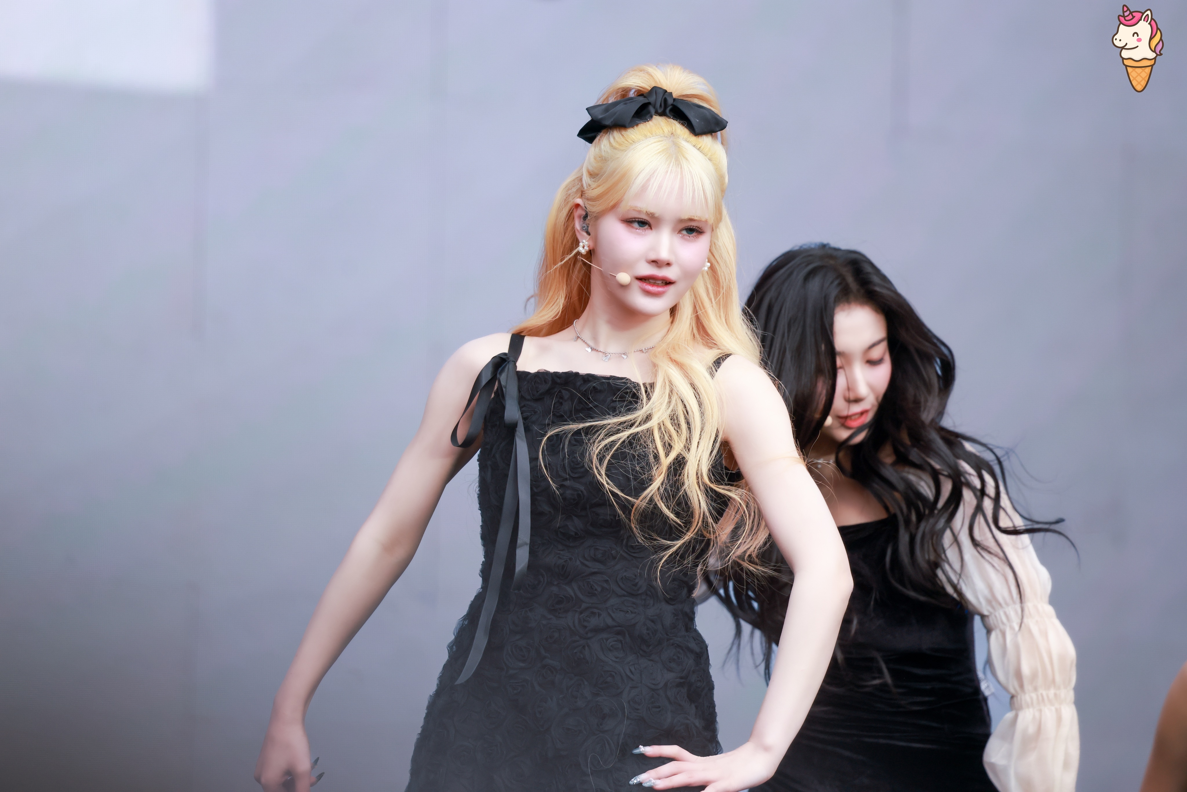 250504 tripleS Mayu at 2025 Strawberry Music Festival in Beijing | kpopping