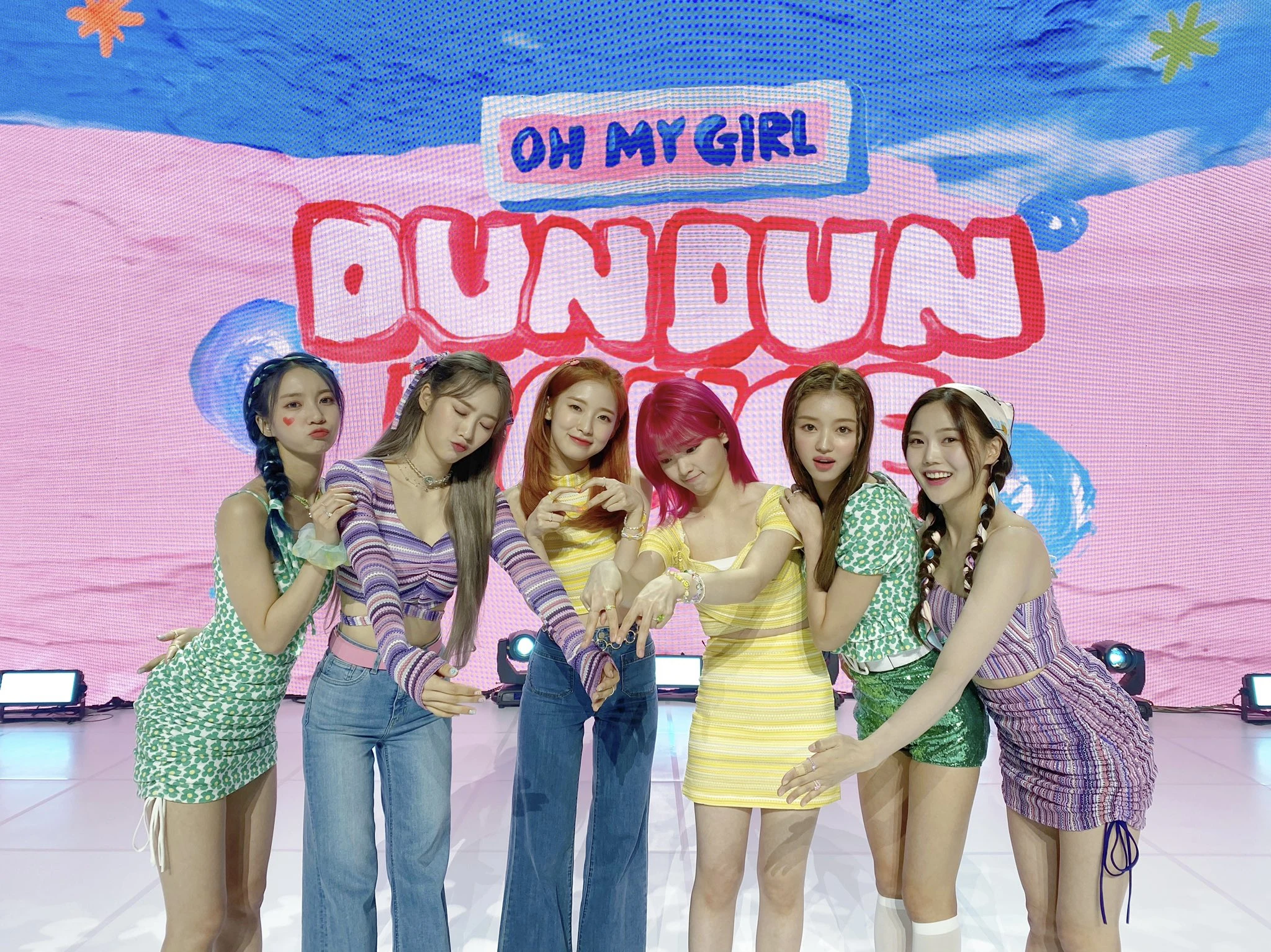 210510 OH MY GIRL Twitter Update — HQ K-pop Photos