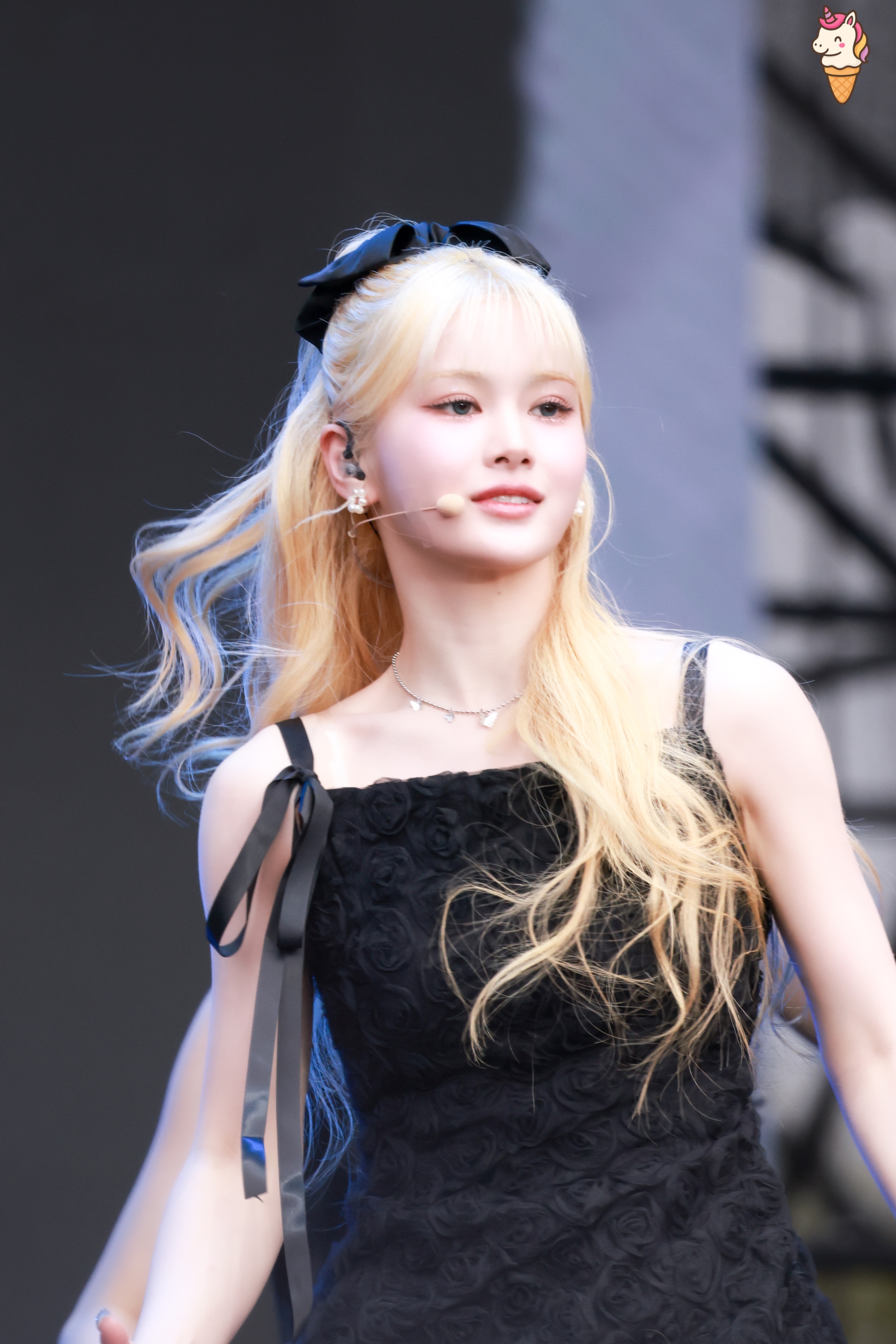 250504 tripleS Mayu at 2025 Strawberry Music Festival in Beijing | kpopping