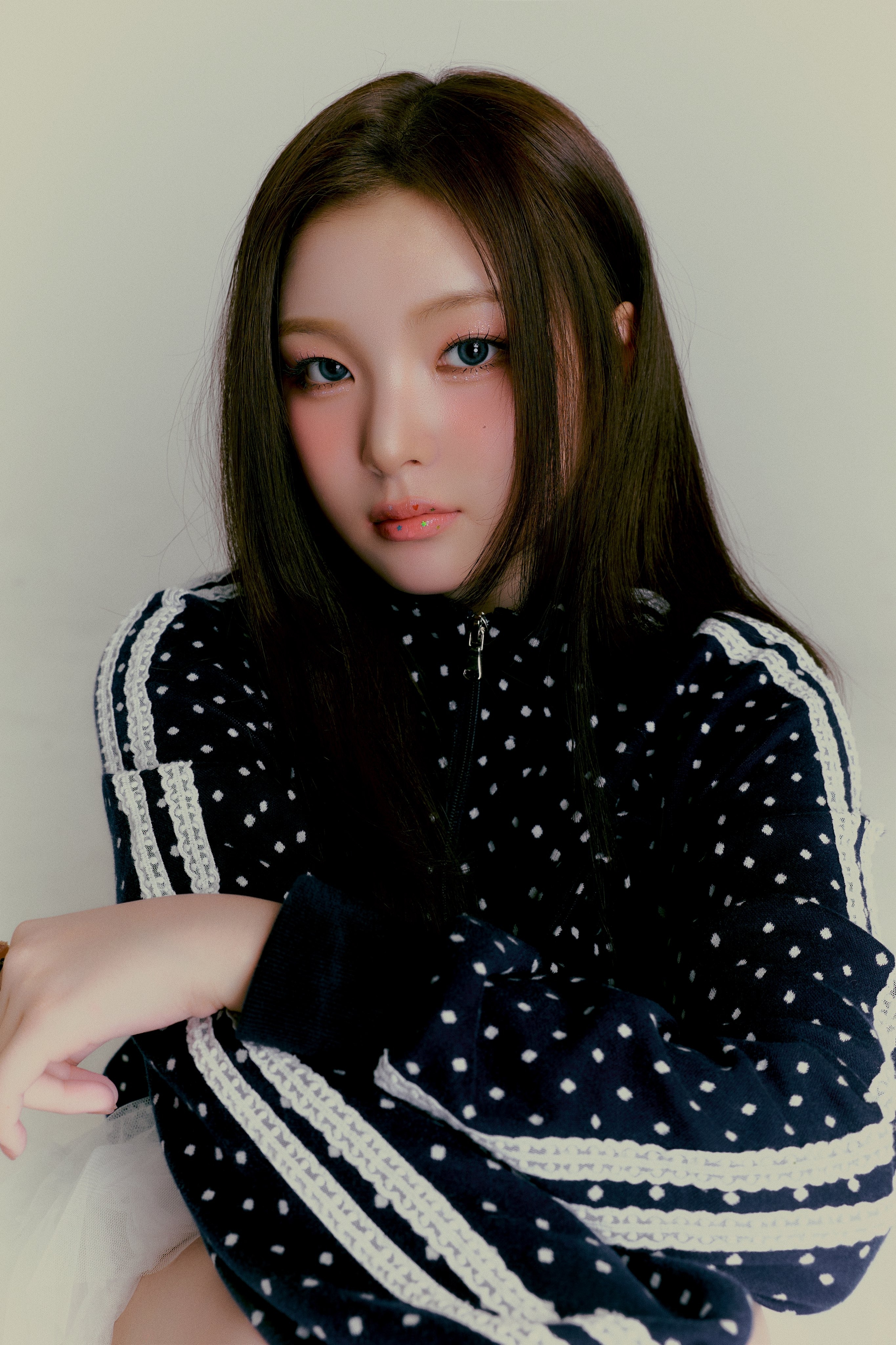 SAY MY NAME 3rd EP Album “&Our Vibe” Concept Photos | kpopping