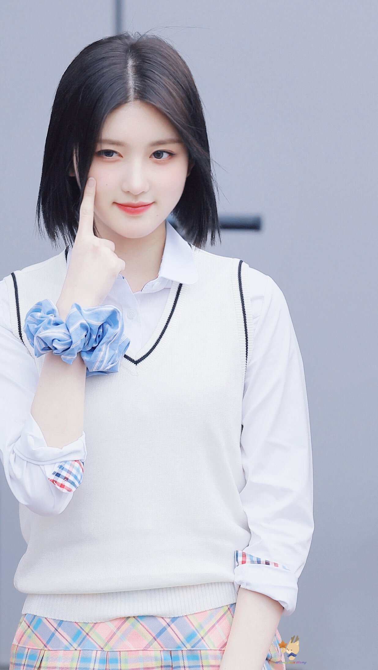 230406 IVE Gaeul - Knowing Bros Commute | kpopping