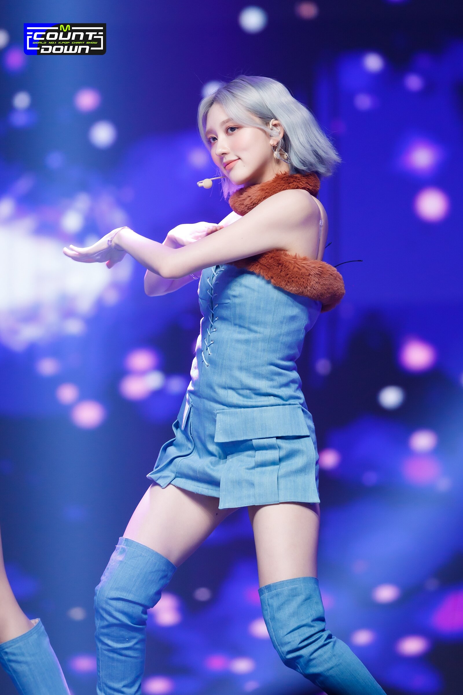 220908 IVE Gaeul - 'After LIKE' at M Countdown — HQ K-pop Photos | kpopping