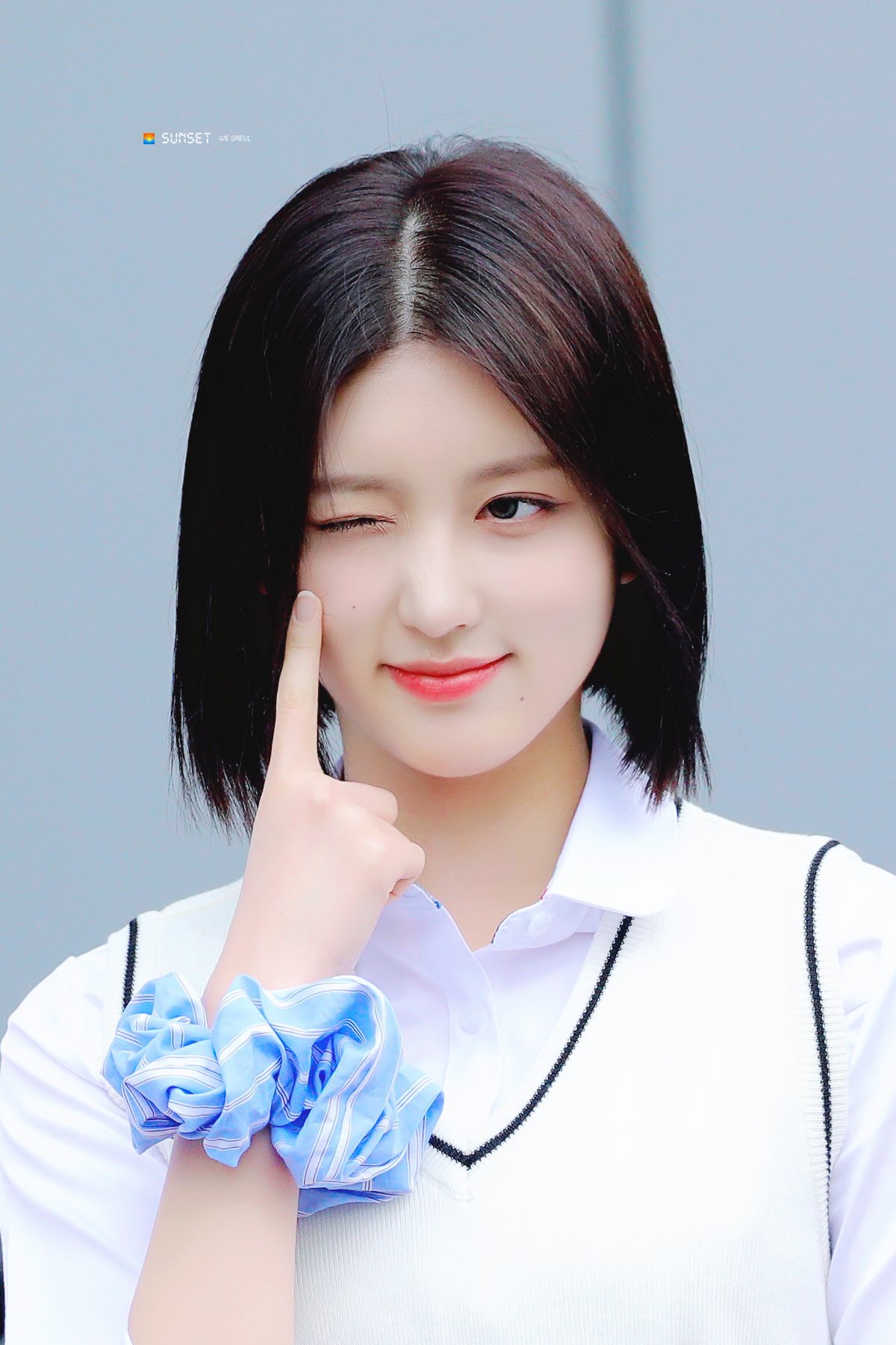 230406 IVE Gaeul - Knowing Bros Commute | kpopping